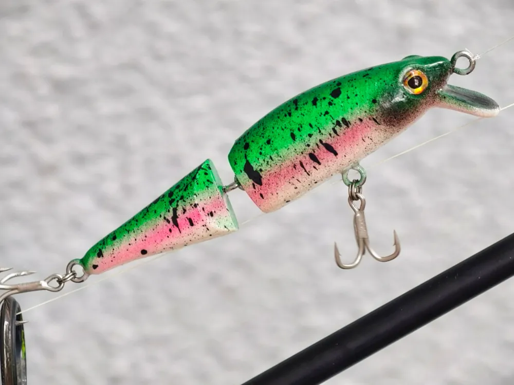 Jointed Fishing Lure (easy build) by Domi1988 MakerWorld: Download Free ...