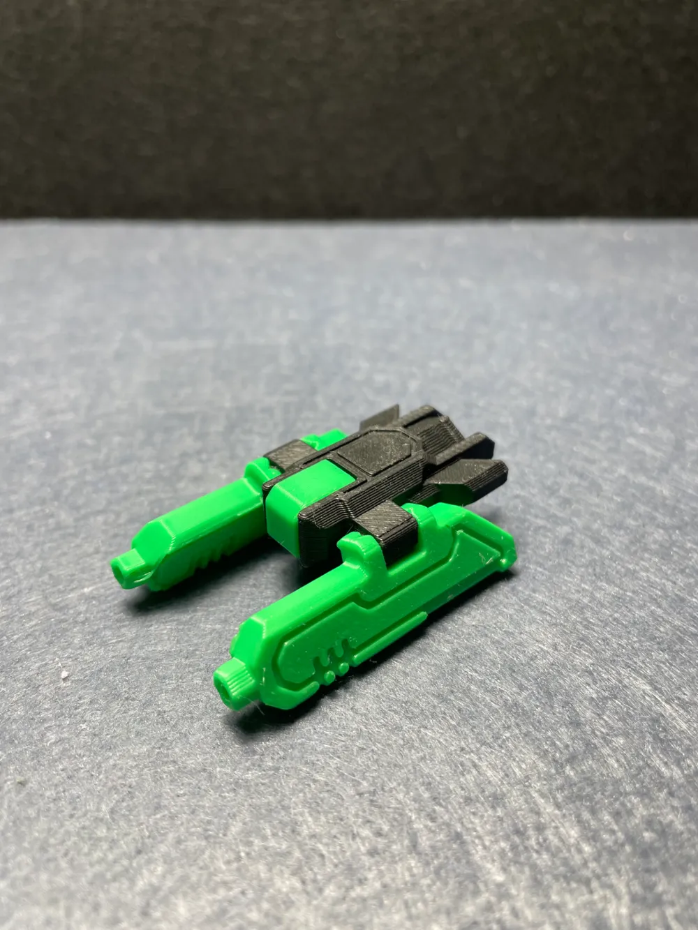 Spaceship - Assembly Toy - Adjustable Wings by Sivar Studios MakerWorld: Download Free 3D Models