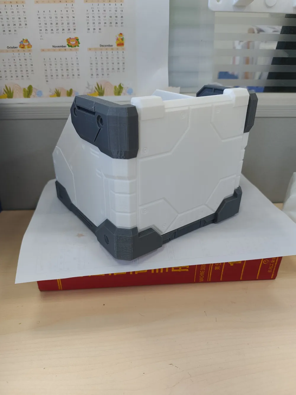 Gundam Style Desktop Organizer (no AMS needed) - Free 3D Print Model ...