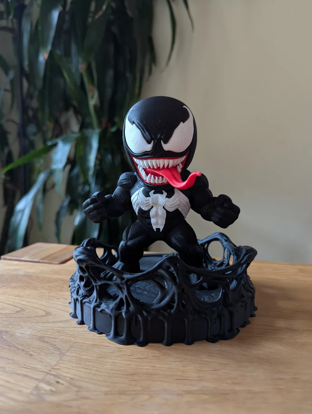 Venom Symbiote Diorama Base for Venom Figure - Free 3D Print Model ...