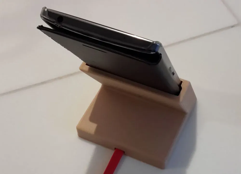 OnePlus One with Flip Cover Dock Station by Marc Elbichon - MakerWorld
