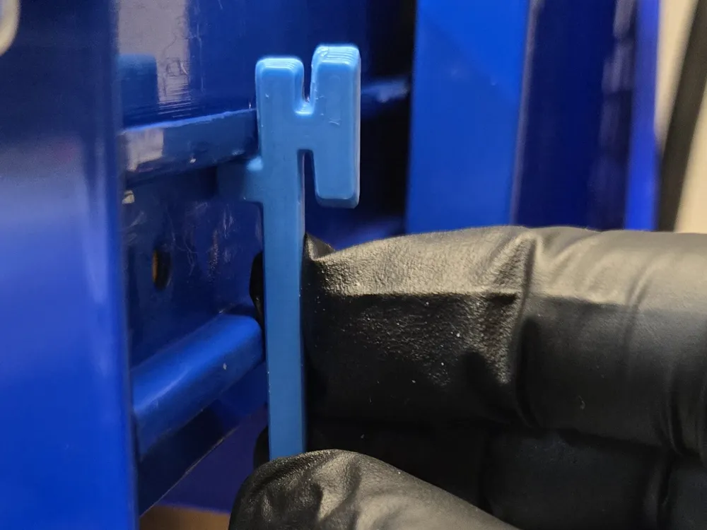 Kobalt Mini ToolBox Rail Grease Tool by NDMstr - MakerWorld