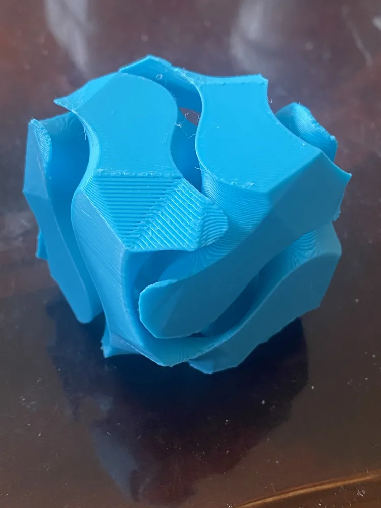 Interlinked Gyroid Printable Cube by user_262847392MakerWorld: Download ...