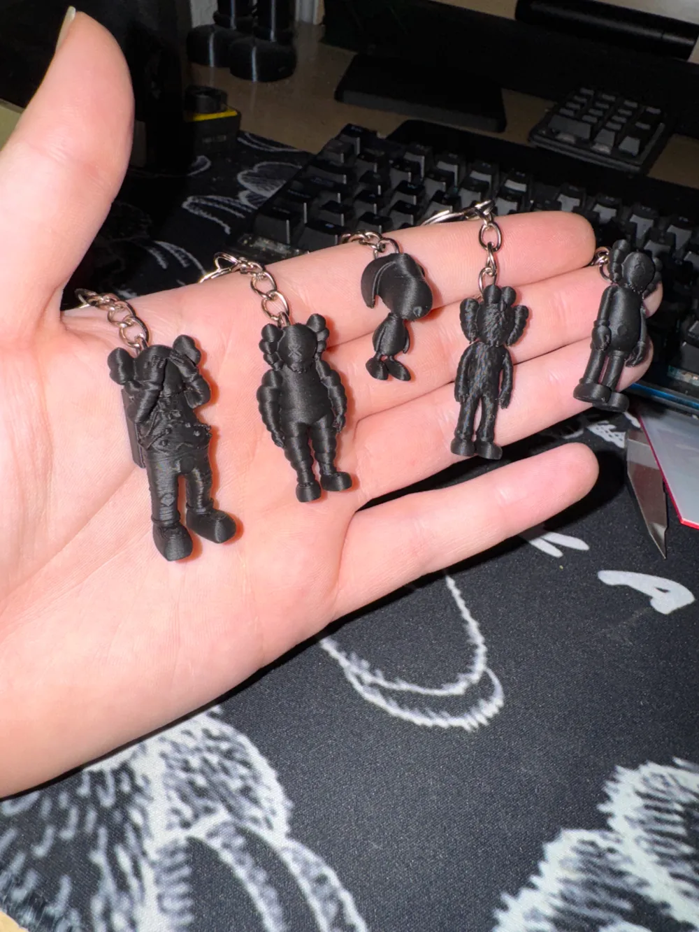 Kaws keychain by Blessed Ape - MakerWorld