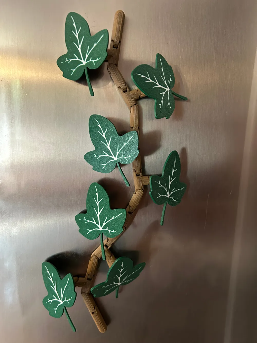 ivy magnet by Dano98 MakerWorld: Download Free 3D Models