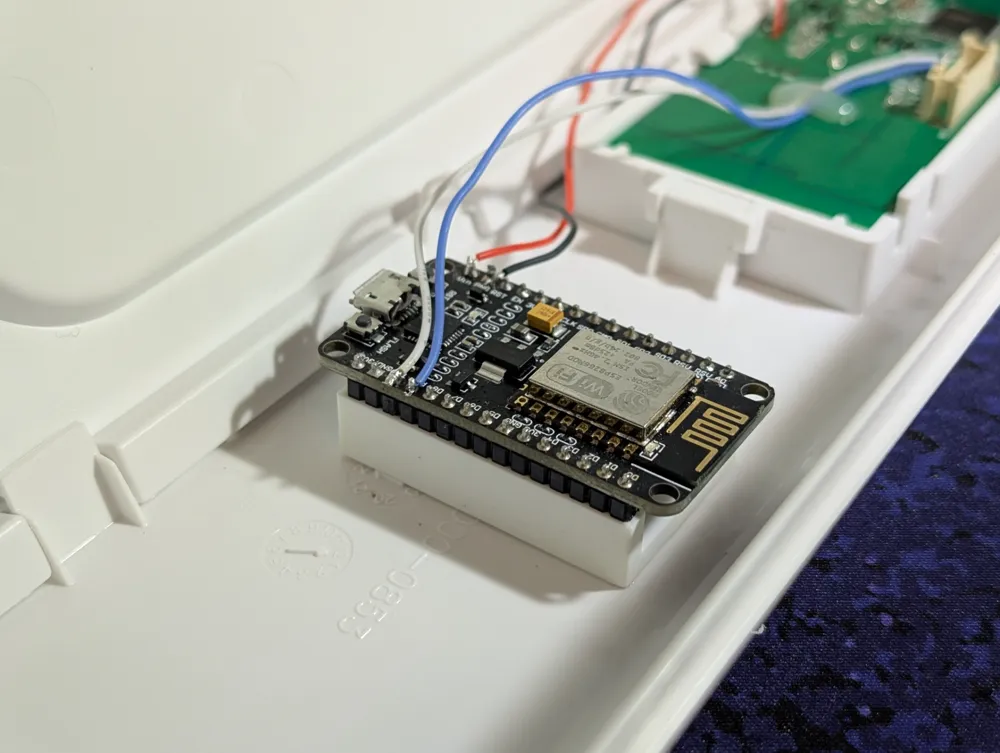 ESP32/8266 Socket by Syvel Engineering - MakerWorld