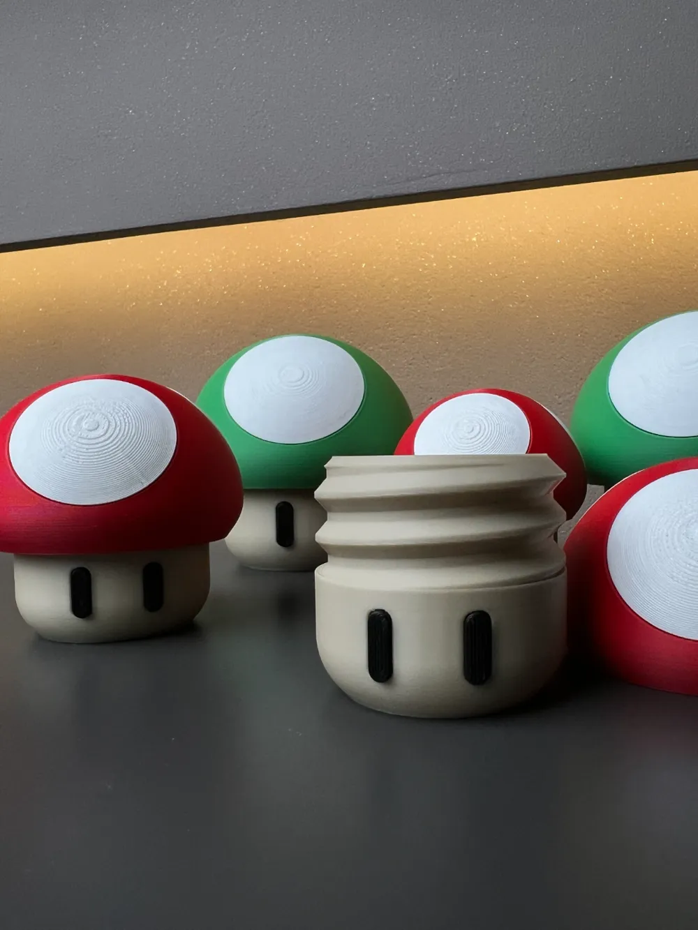 MINIS Super Mario 1up mushroom Pilz container box Remezclado por Jordan ...