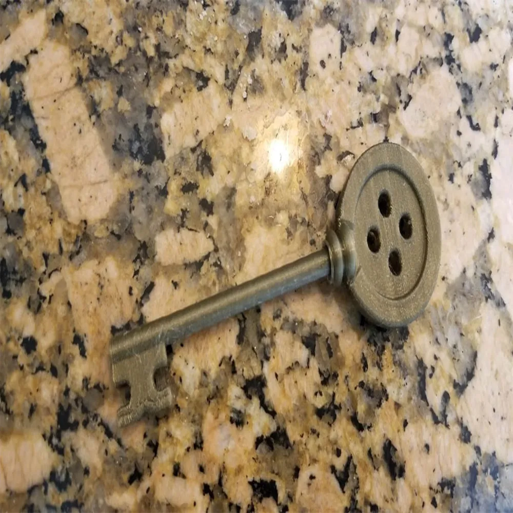 Coraline Button Key by mystoopidstuff - MakerWorld