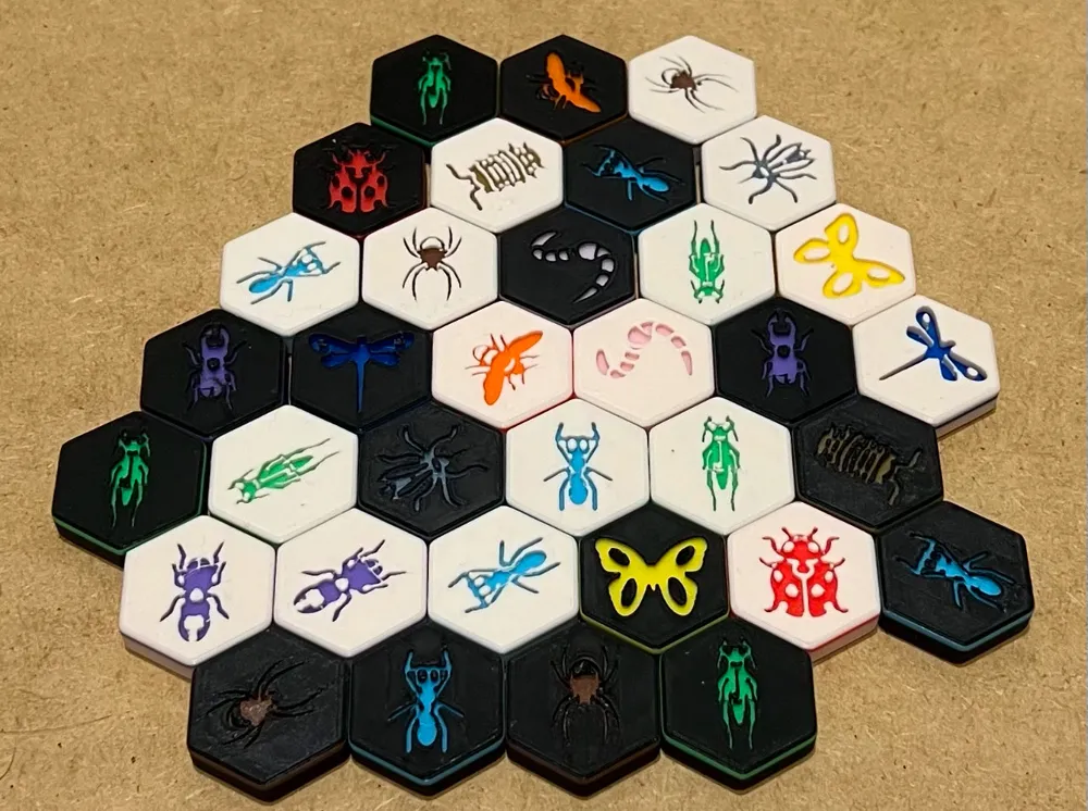 Hive Pocket board game + 3 expansions + 4 fan exp Remixed by Wesduh ...
