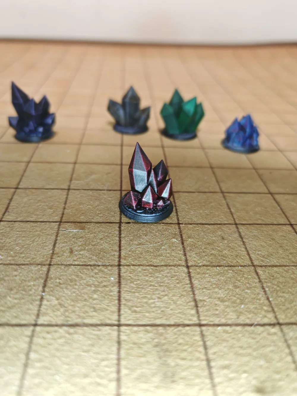Crystals on bases for DnD , Board Game, Diorama - Free 3D Print Model ...