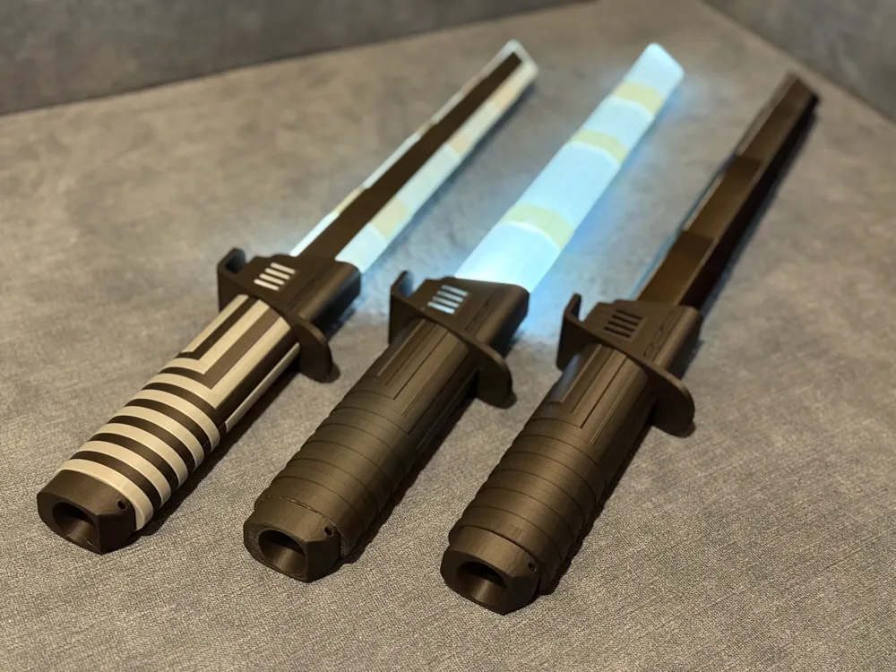 Darksaber (The Mandalorian): Lighted, Collapsible - Free 3D Print Model ...