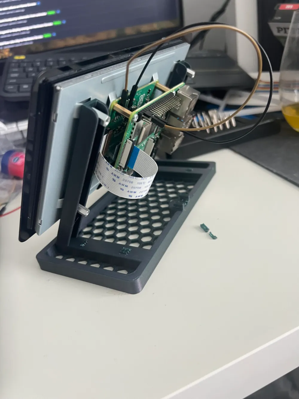 Stand for Raspberry Pi 7-in Touch Display Remixed by kr33m - MakerWorld