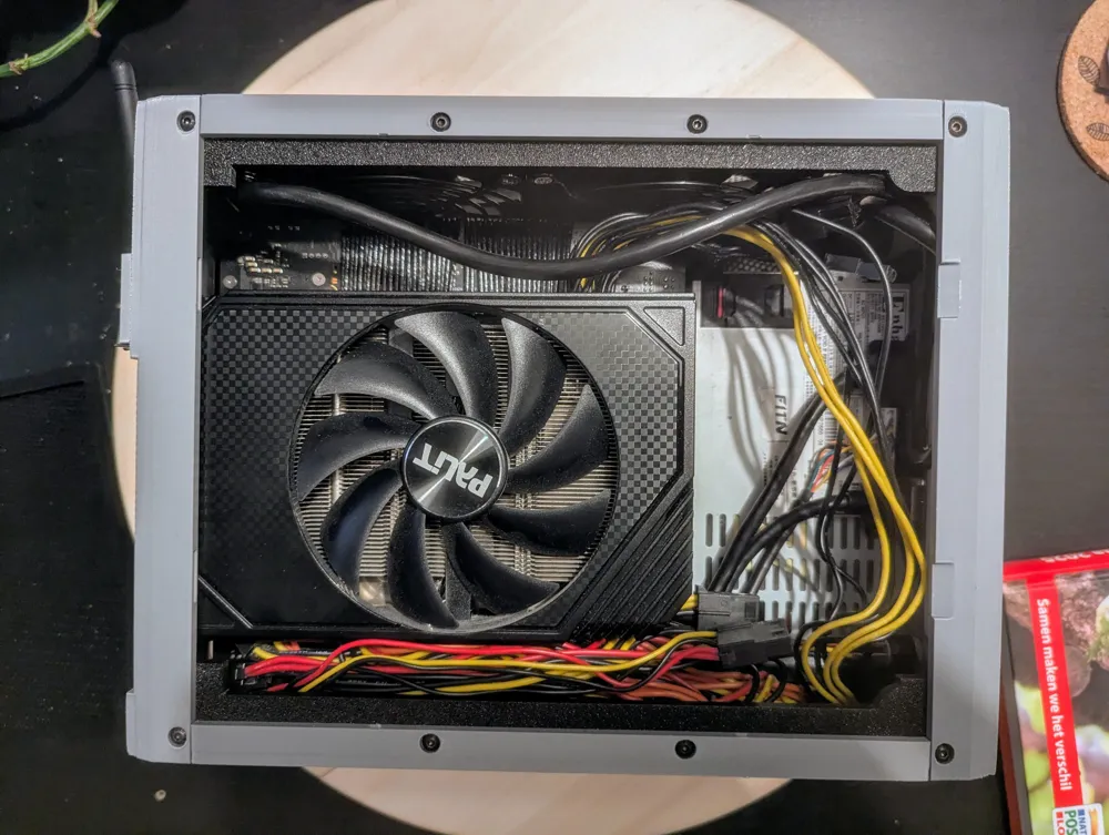 Caja Mini ITX por stiggie91 - MakerWorld