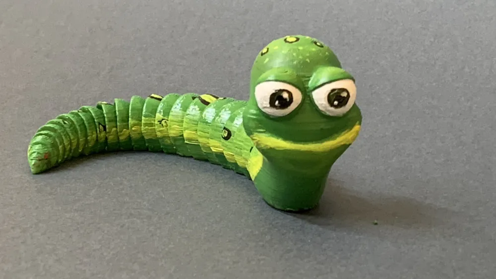 Articulated Worm by Alex - MakerWorld
