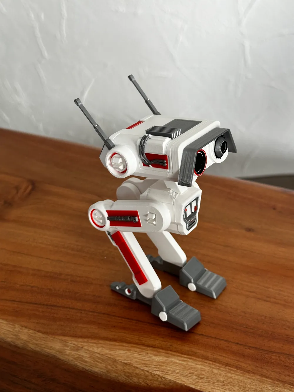 BD1 Kit coloured - Star Wars Remixed by bollekeil - MakerWorld