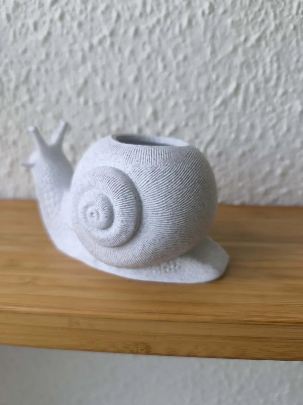Snail flower pot - Free 3D Print Model - MakerWorld