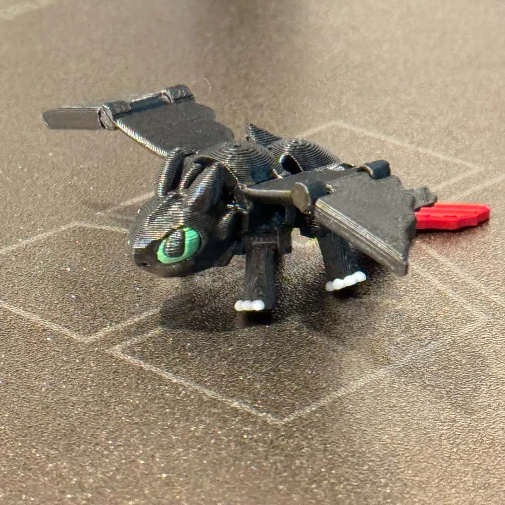 Articulated Mini Toothless [Print In Place] by Waffly3D MakerWorld ...