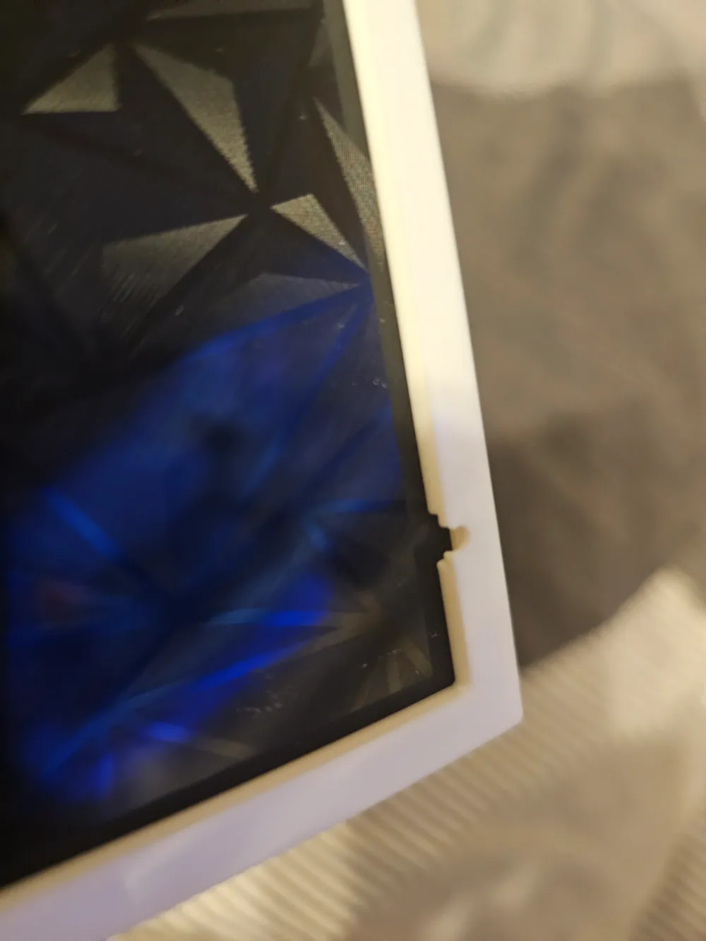 Hueforge 200x200 picture frame with wall mounting by Dave - MakerWorld