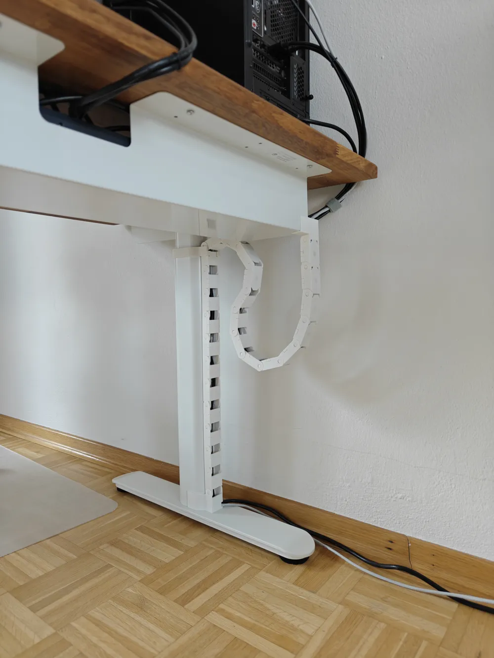 Magnetic standing desk cable chain by user_2590324667MakerWorld ...