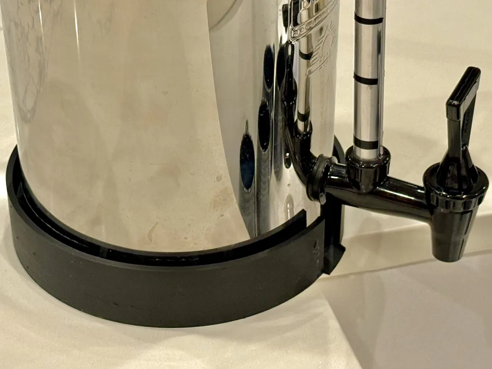 Travel Berkey / Boroux Overflow Tray - Free 3D Print Model - MakerWorld