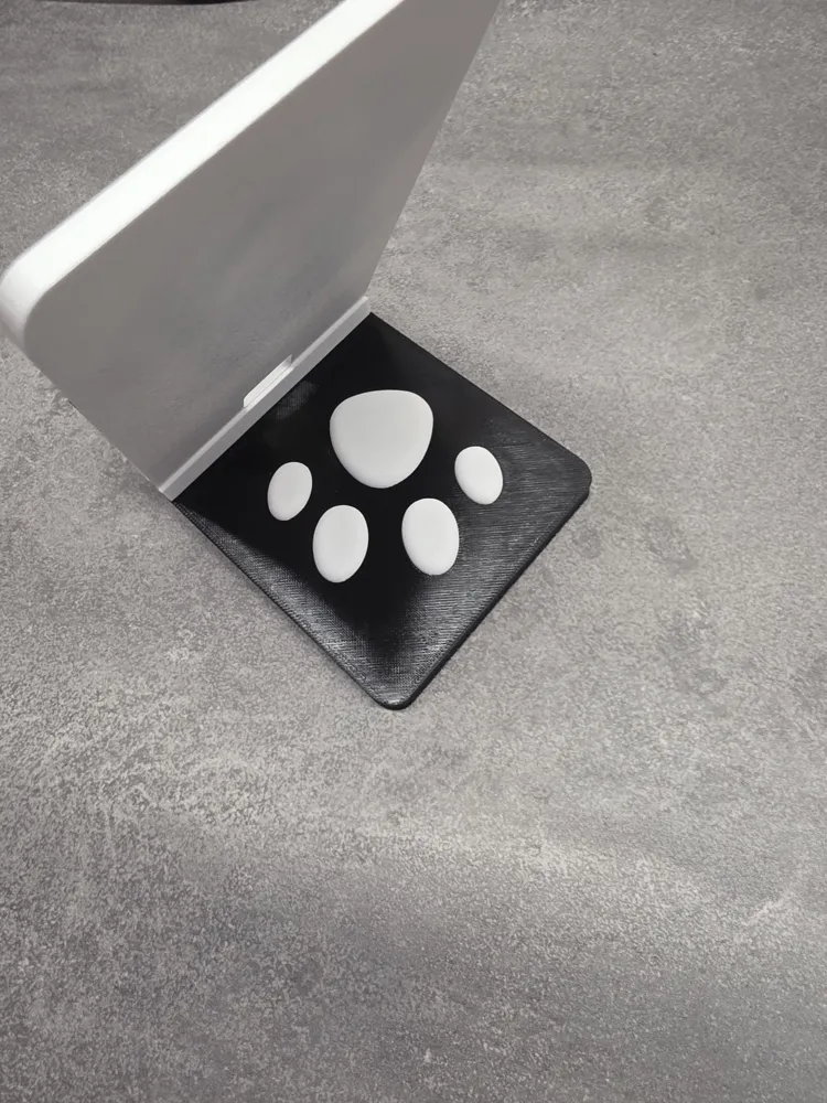 Labrador phone stand - Free 3D Print Model - MakerWorld