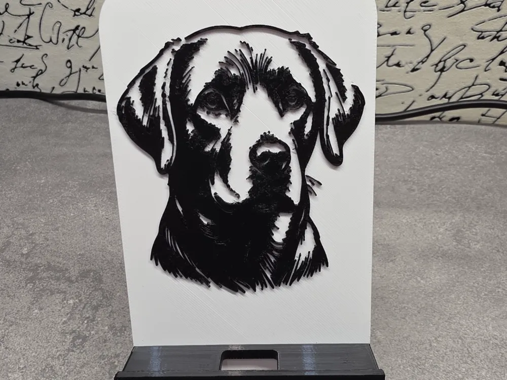 Labrador phone stand - Free 3D Print Model - MakerWorld