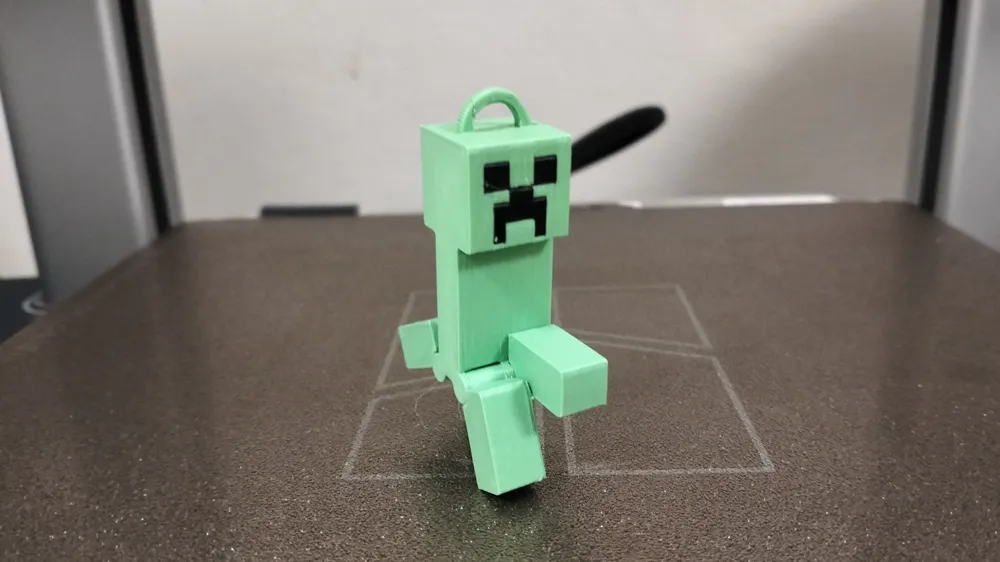 Creeper keychain - Free 3D Print Model - MakerWorld