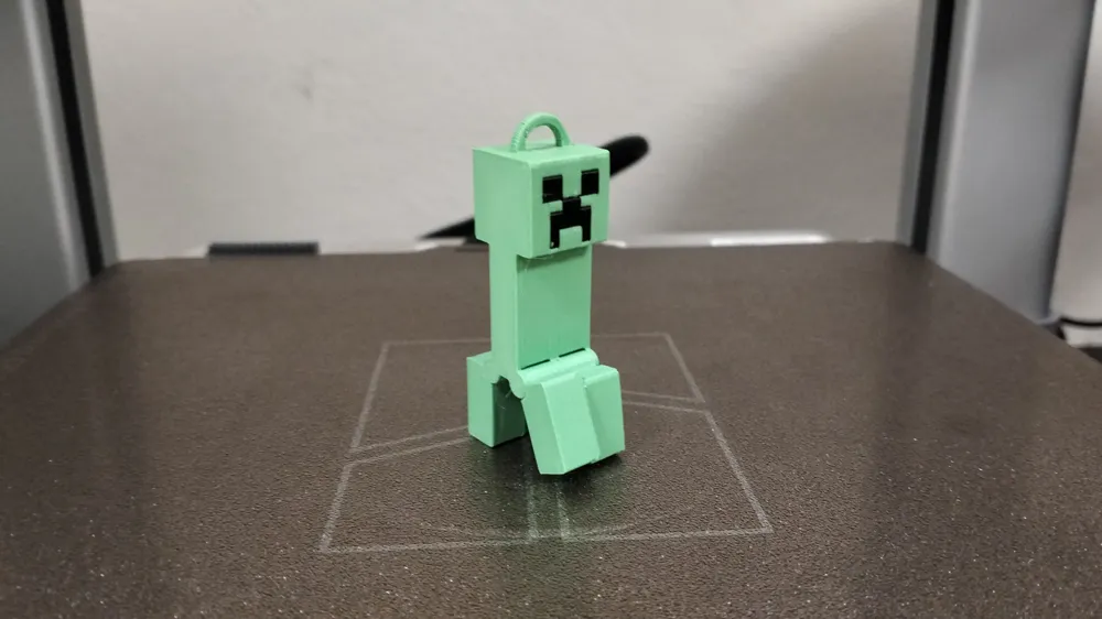 Creeper keychain - Free 3D Print Model - MakerWorld