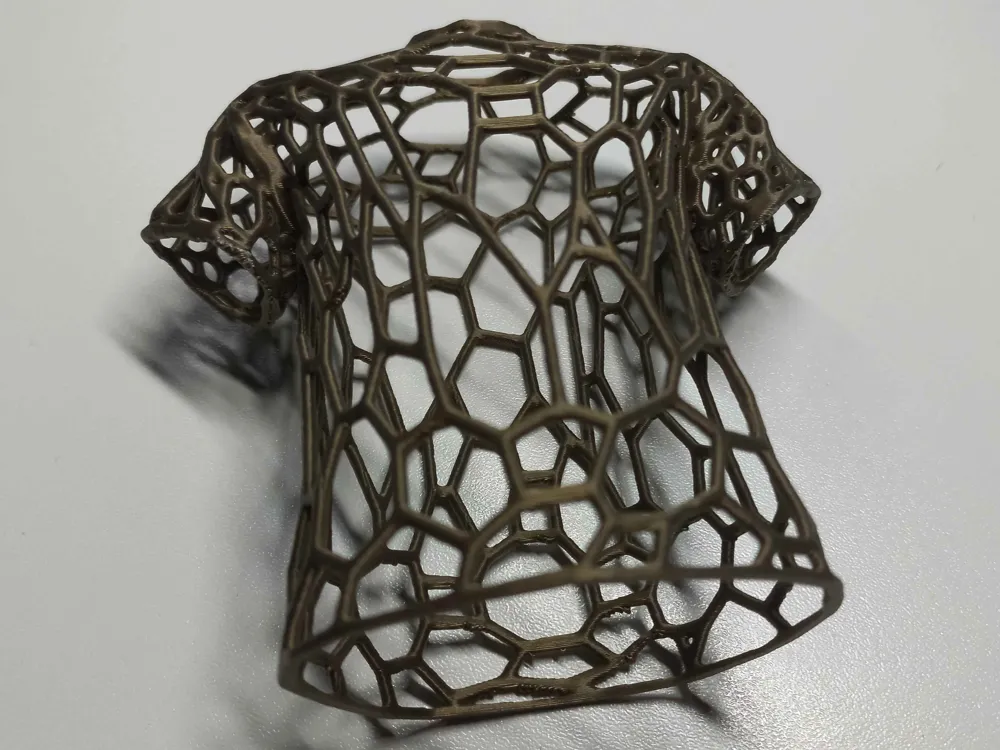 T-shirt Voronoï - Modèle d'Impression 3D Gratuit - MakerWorld