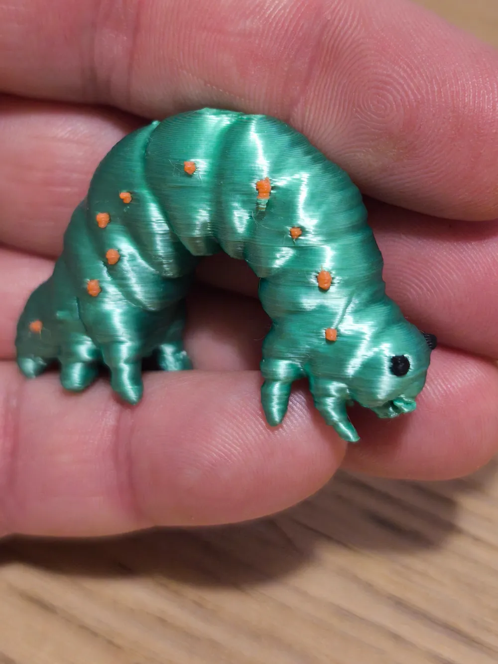 Realistic caterpillar by Creatività in 3D MakerWorld: Download Free 3D ...