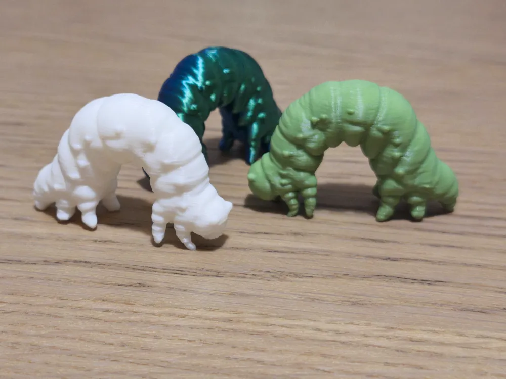 Realistic caterpillar by Creatività in 3D MakerWorld: Download Free 3D ...