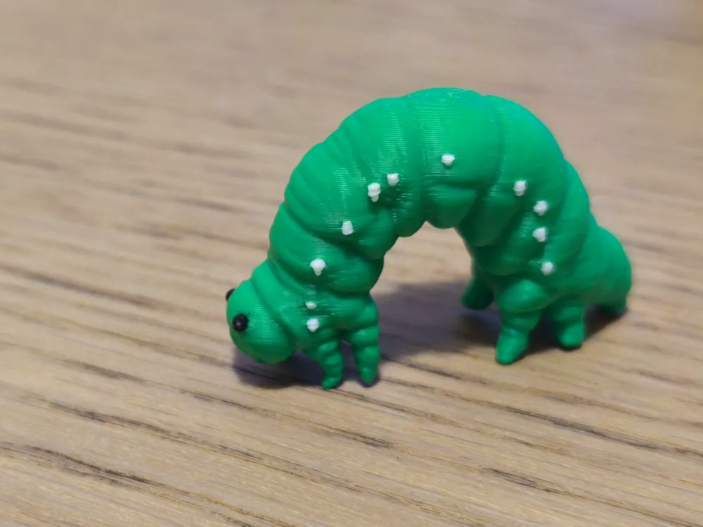 Realistic caterpillar by Creatività in 3D MakerWorld: Download Free 3D ...