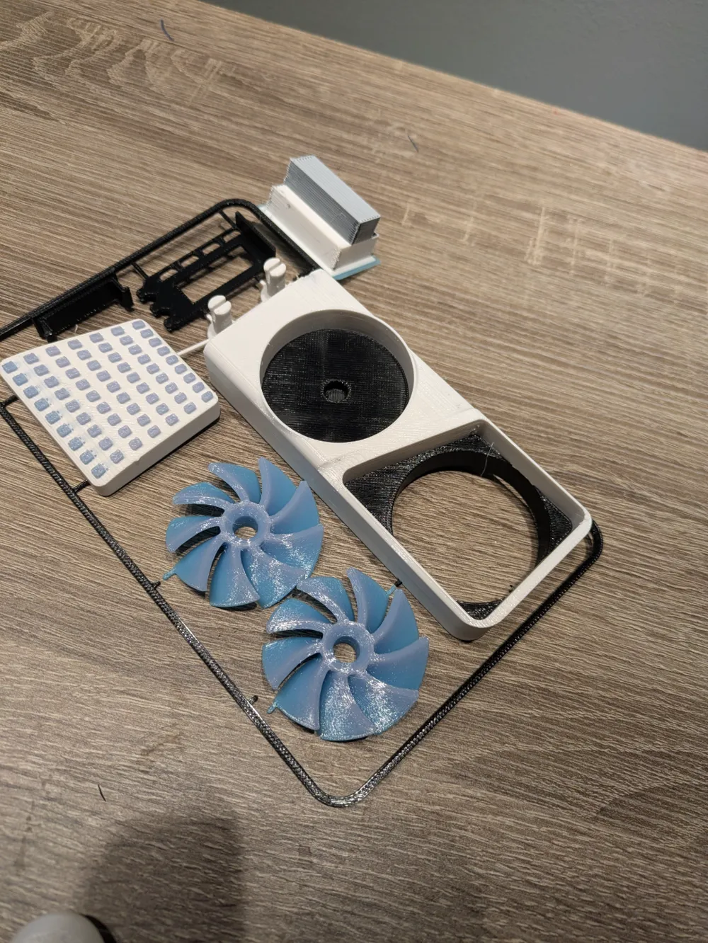 MicroCenter GPU Colorized for AMS Remixed by AllTheseFeels - MakerWorld