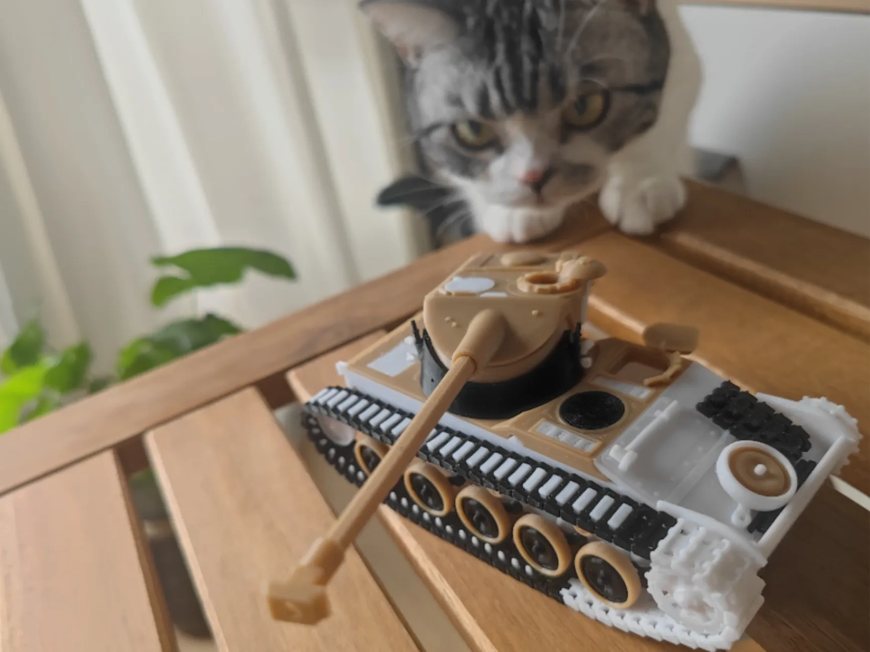 Tank Introduction: The AMX-13 light tank's compact chassis utilizes a ...