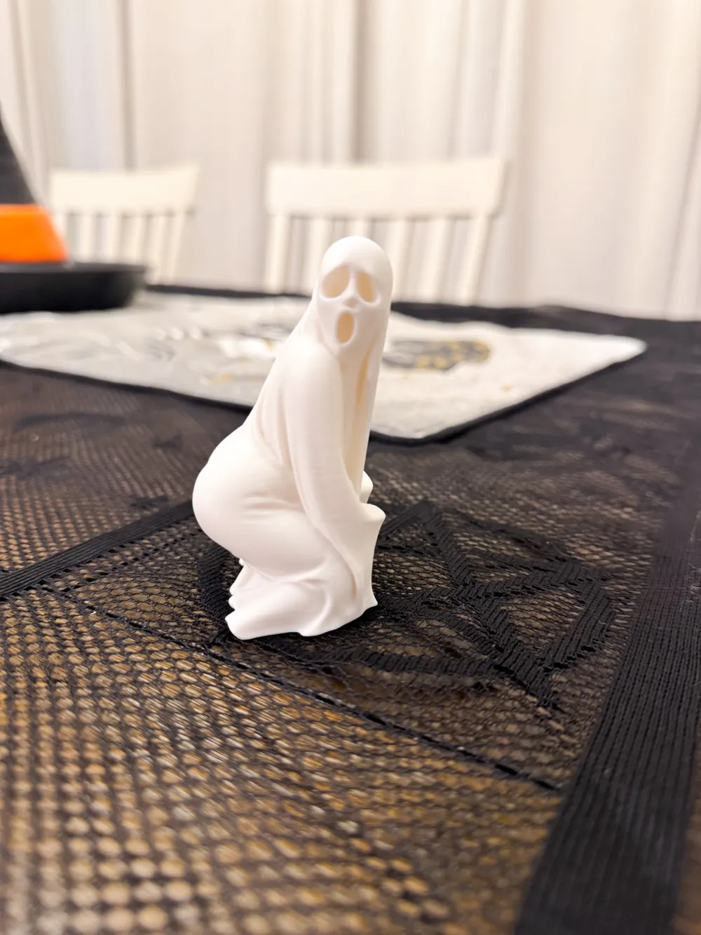 Big Boooooty Ghost by LayeredLogic MakerWorld: Download Free 3D Models