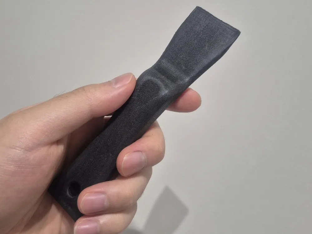Sturdy Grip Bambu Scraper by Nuclear YokoiWorks MakerWorld: Download ...