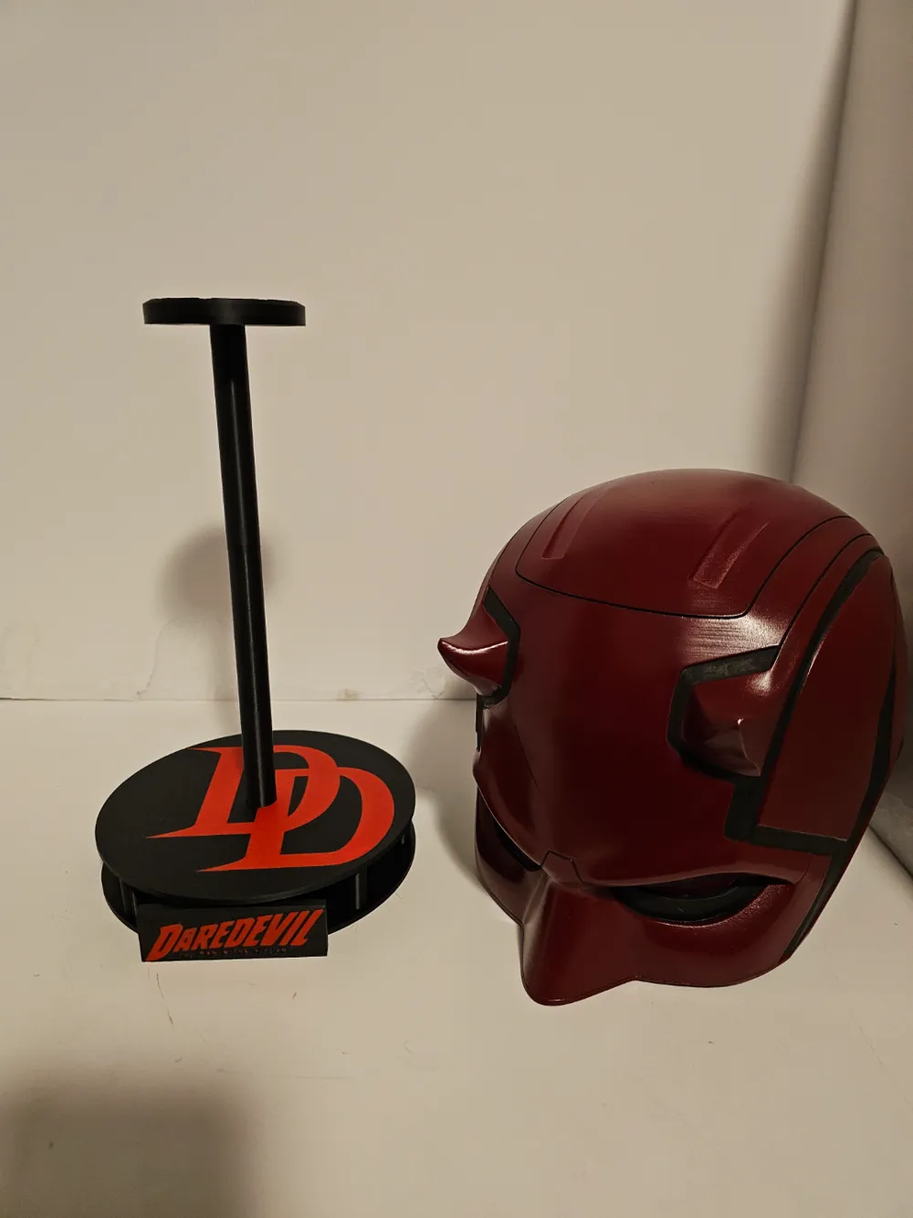 DareDevil Helmet Stand w/ changeable face plates by bbush362 MakerWorld ...