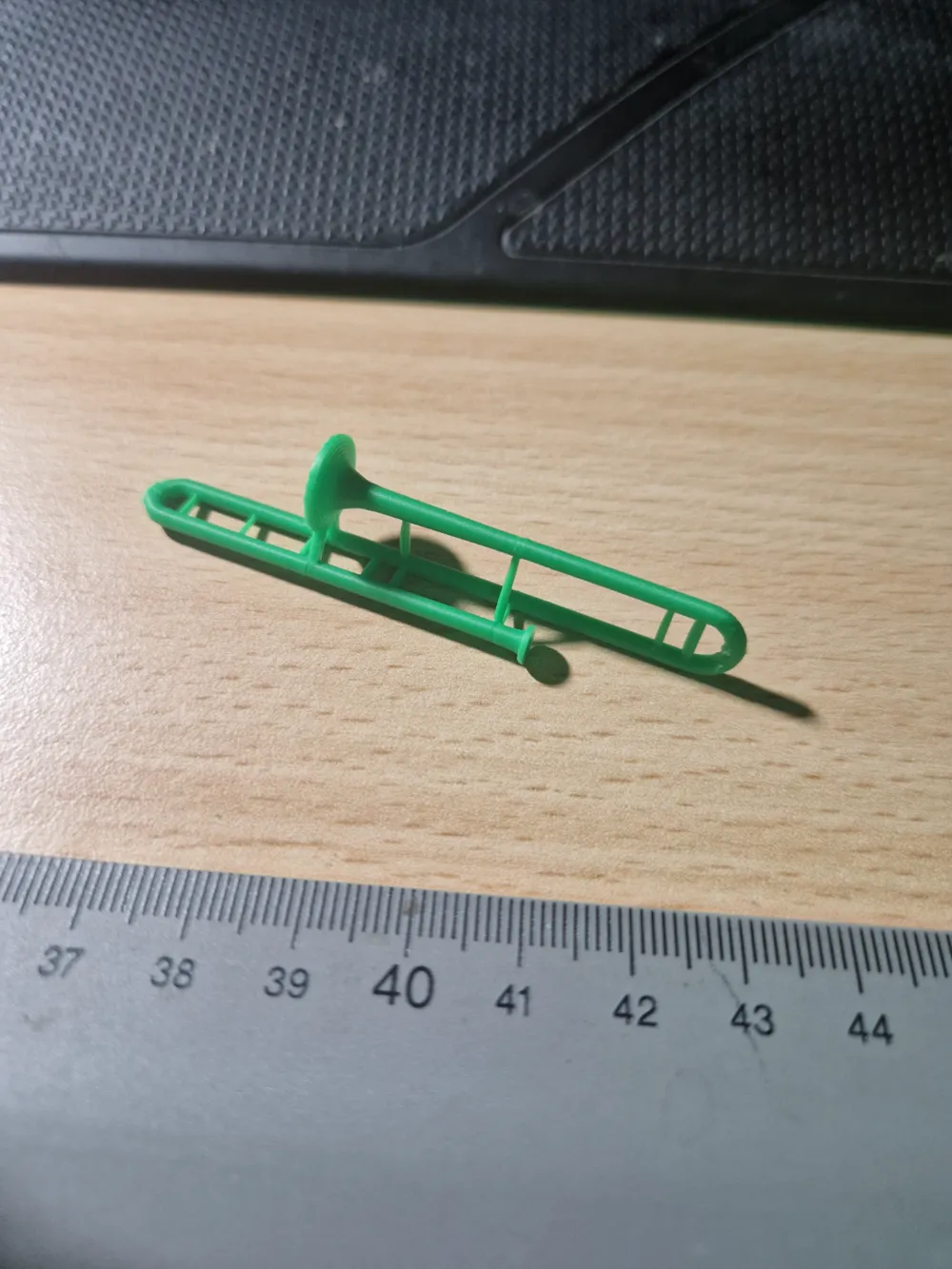 Trombone Keychain - Free 3D Print Model - MakerWorld