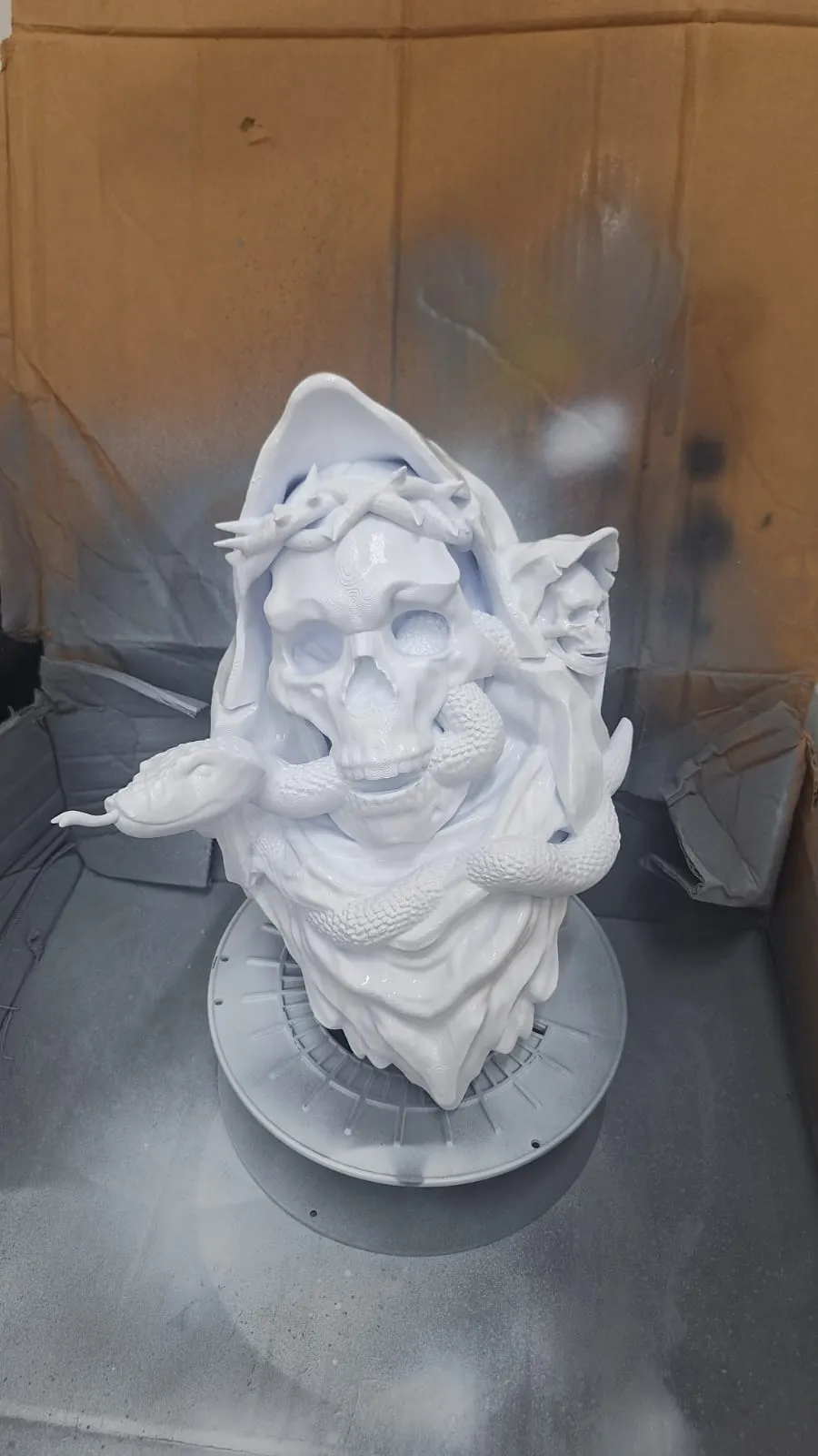 SCULPTURE DE CRÂNE MURALE ! par Louis_3D MakerWorld : Téléchargez des Modèles 3D Gratuits
