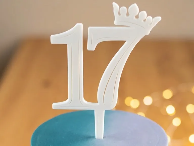 Tortentopper 17 Krone Nummer alles Gute zum Geburtstag – Kostenloses 3D ...