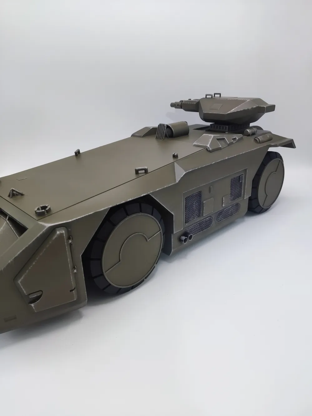 Aliens APC Full 1:18 Scale Build With Interior - Free 3D Print Model ...