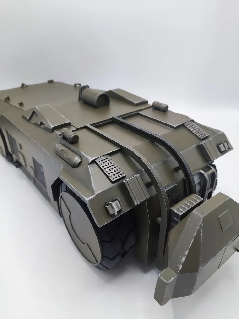 Aliens APC Full 1:18 Scale Build With Interior - Free 3D Print Model ...