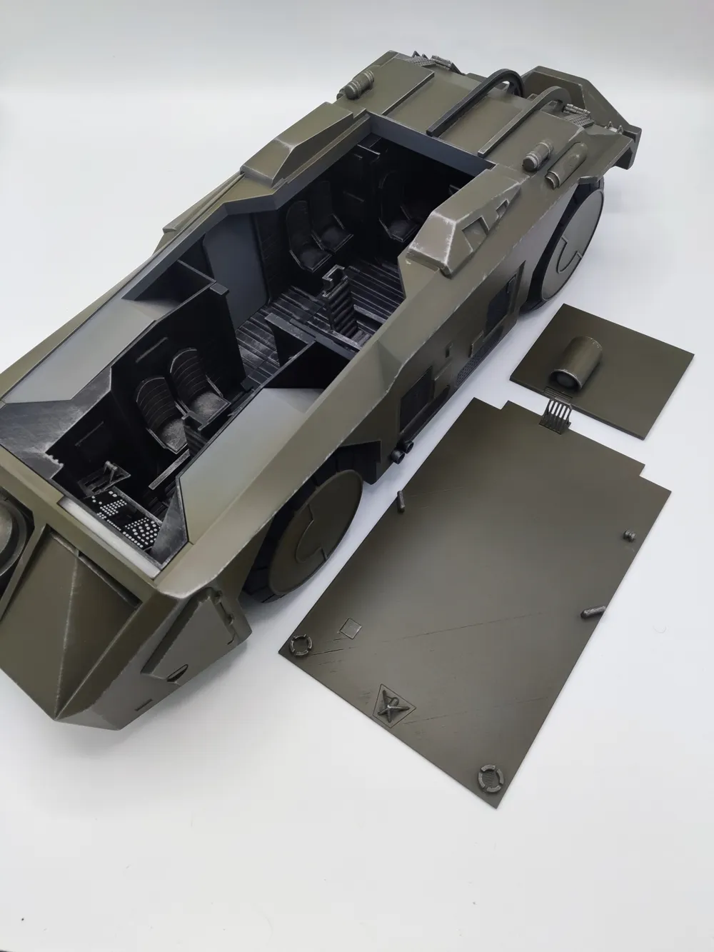 Aliens APC Full 1:18 Scale Build With Interior - Free 3D Print Model ...