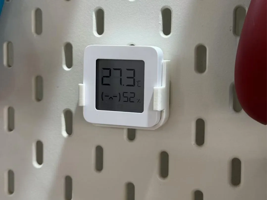Xiaomi MiJia Temperature and Humidity Sensor 2 Holder - IKEA Pegboard ...
