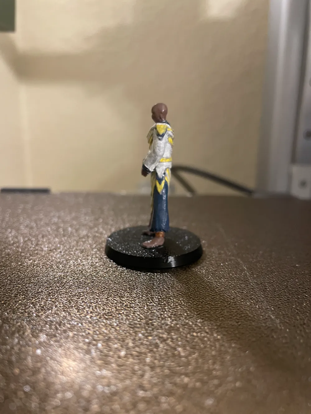 Damosi-Mistborn Miniature by Willshaper - MakerWorld