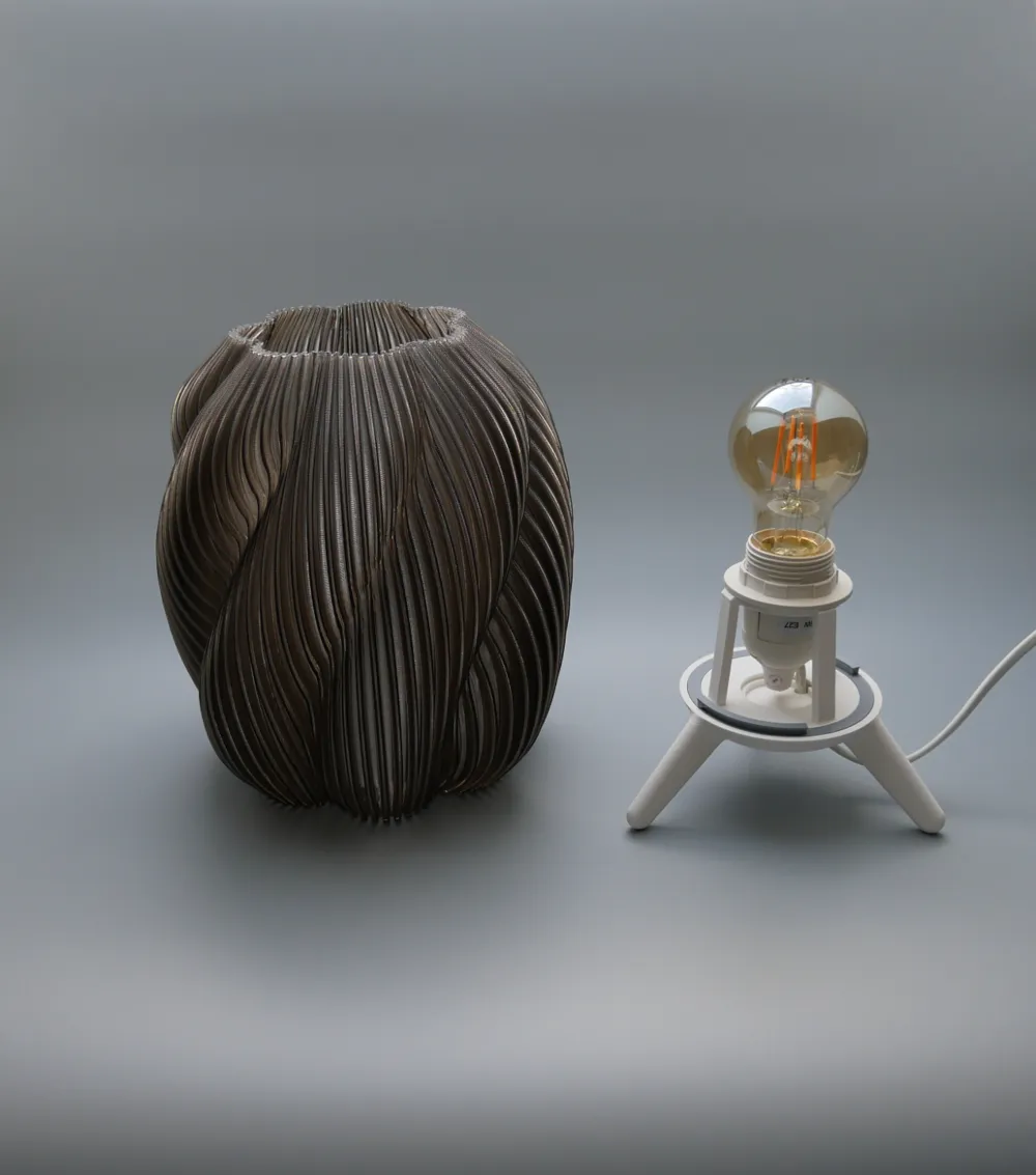 The striped swirl lamp by SoDR - MakerWorld