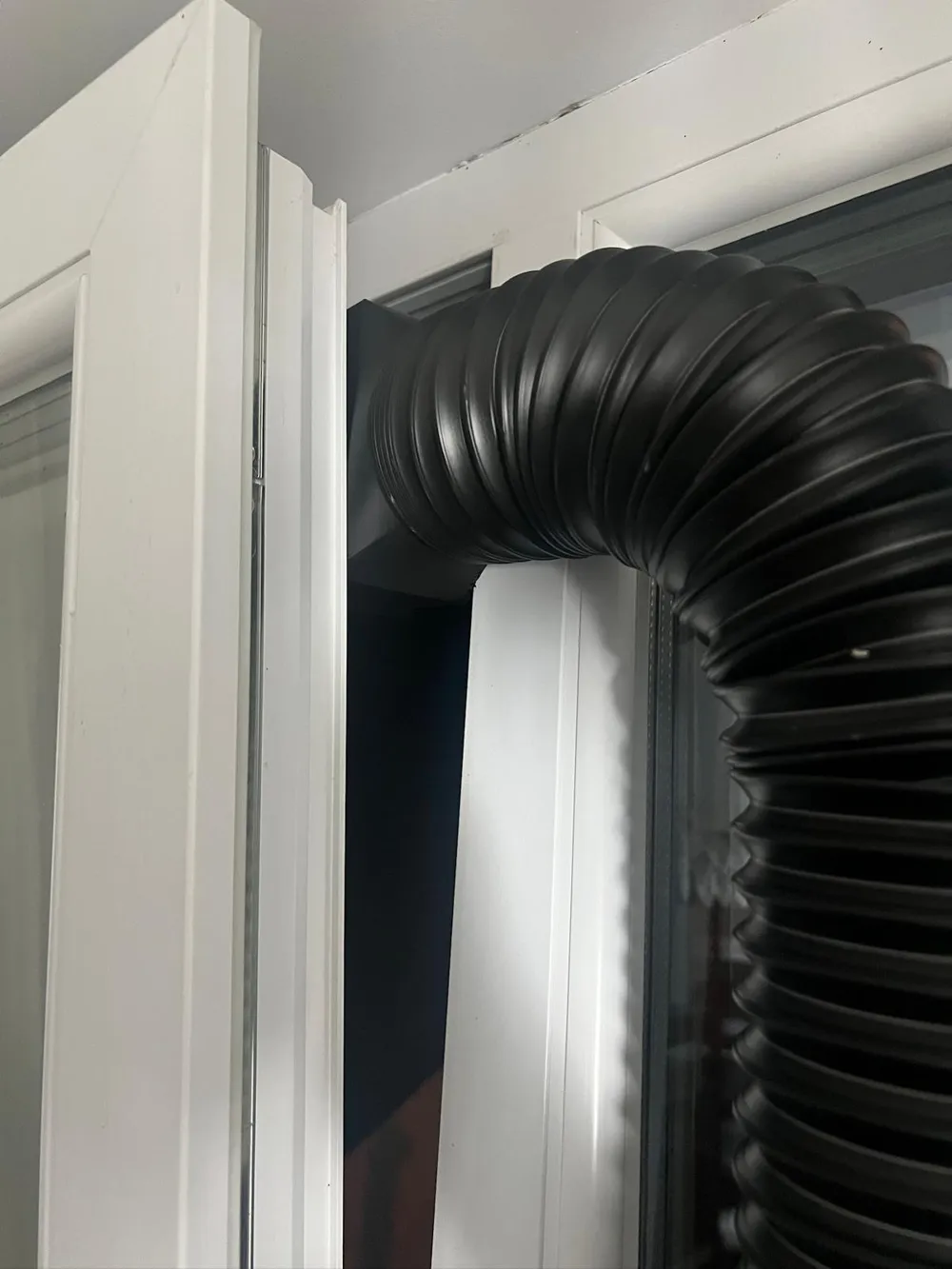 xTool F1Ultra -Exhaust adapter for tilting windows - Free 3D Print ...