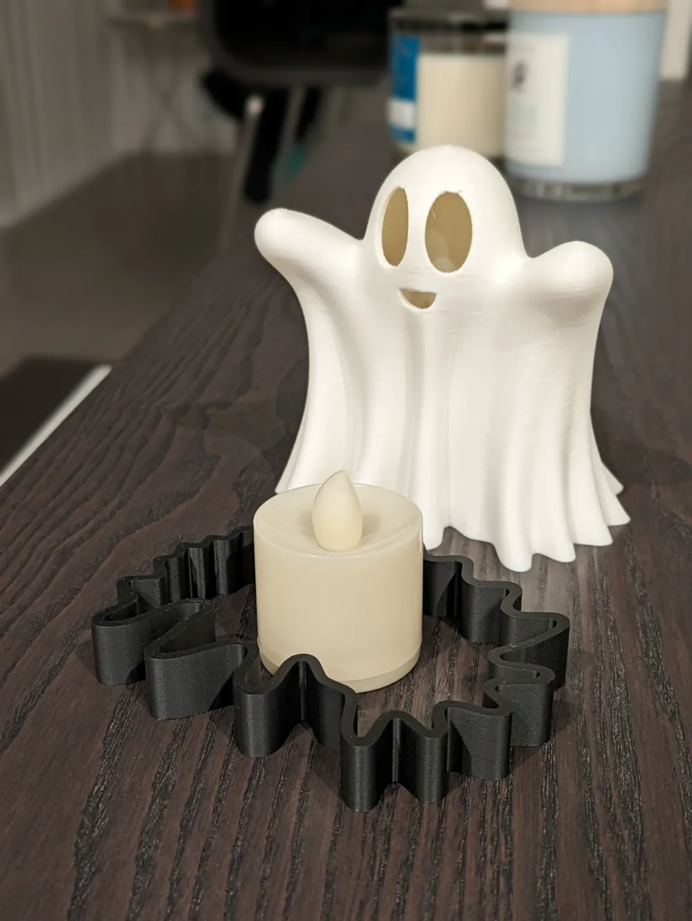 Minimalist Ghost Booh Stand by thinkingalaud - MakerWorld
