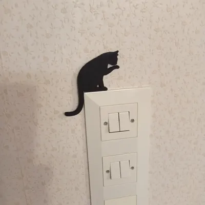 Clinging cat light switch design by Ladamtla - MakerWorld