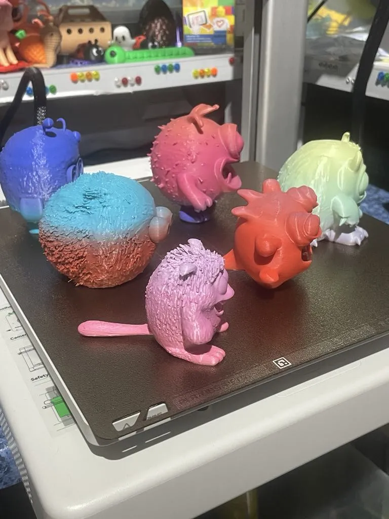 Big eyed Blob Alien Pets (series 2) - Free 3D Print Model - MakerWorld